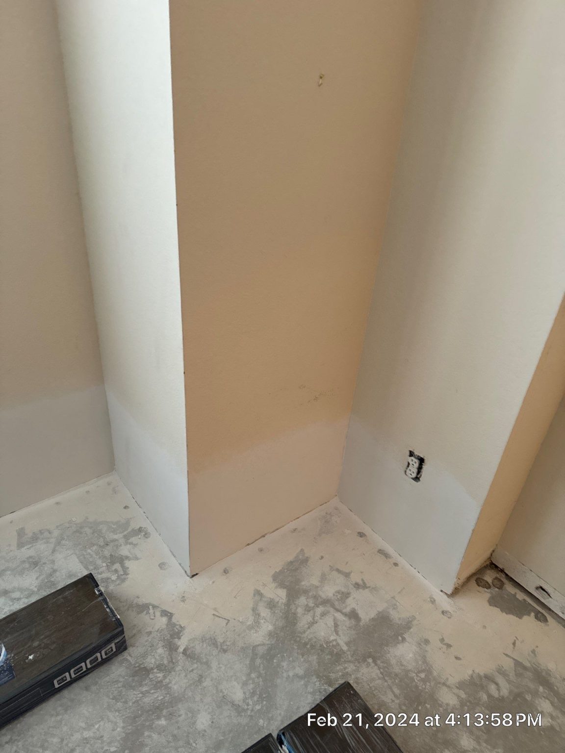 How Much Does It Cost To Repair Ceiling Water Damage? - Intensa Dry